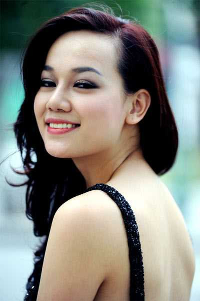 Hà Hoài Thu: Tôi đang hạnh phúc cùng người ấy