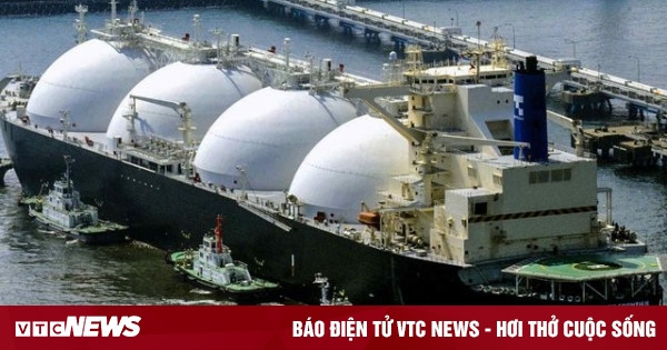 EU mạnh tay mua LNG của Nga trong năm 2022