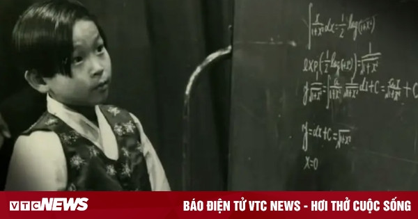 Bi kịch của thần đồng IQ cao hơn Albert Einstein, làm việc ở NASA năm 8 tuổi