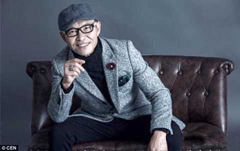 Lão ông Trung Quốc khoe cơ bắp cuồn cuộn đến thanh niên cũng thèm