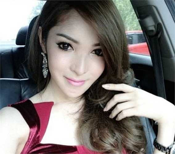 10 cô nàng chuyển giới nổi tiếng nhất Thái Lan