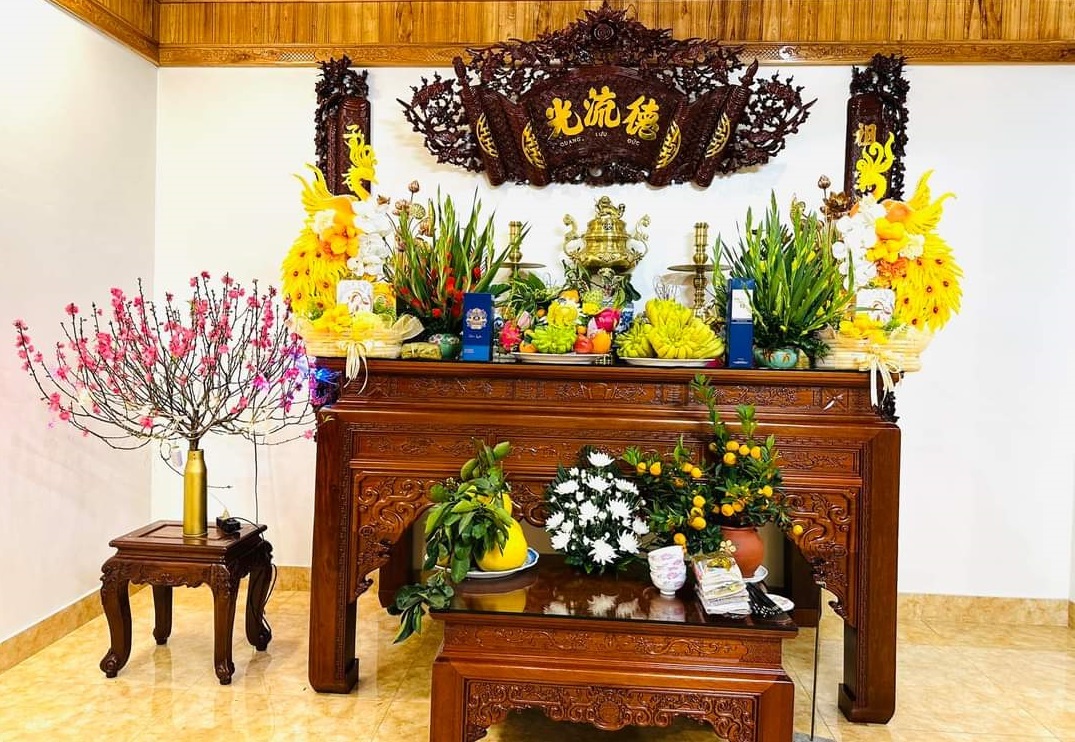Bài văn khấn thay bàn thờ mới