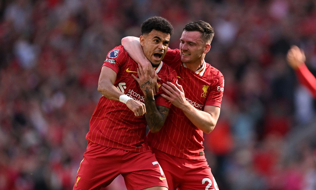 Liverpool vô địch Ngoại Hạng Anh, cân bằng kỷ lục của Man Utd