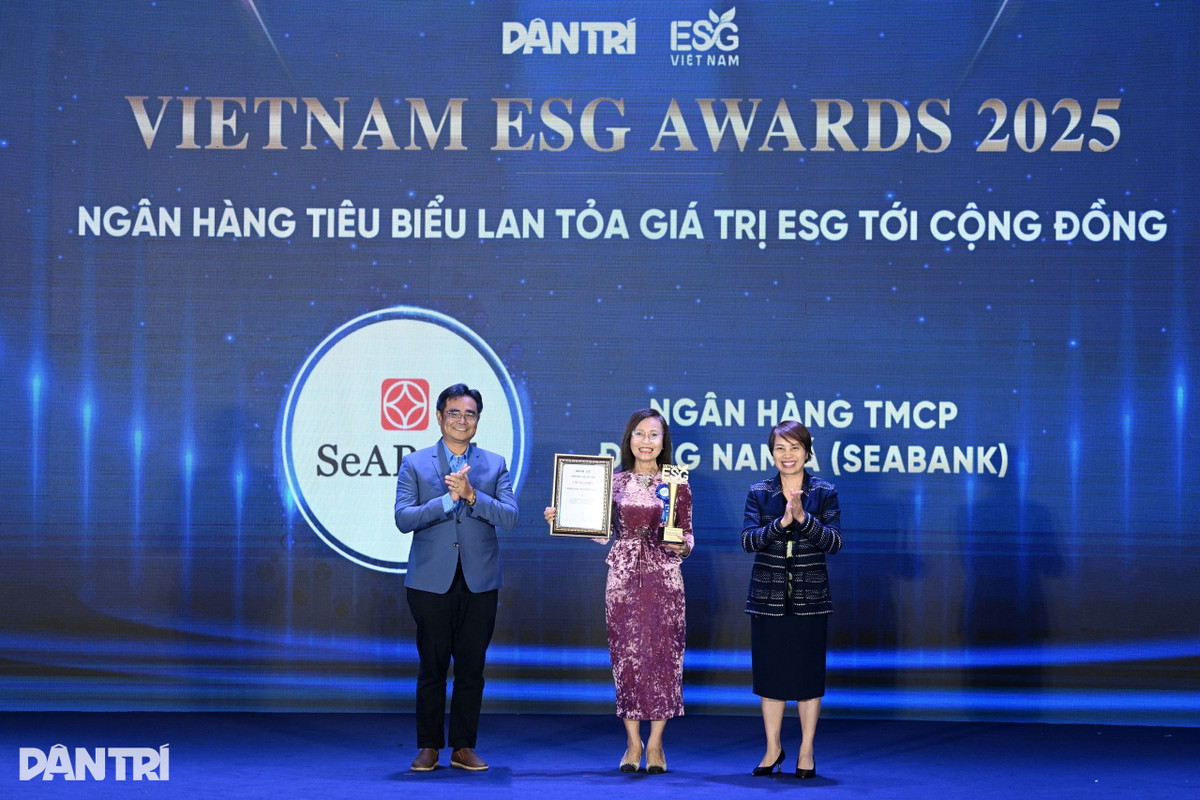 SeABank ghi dấu ấn tại Vietnam ESG Awards và Tin dùng Việt Nam