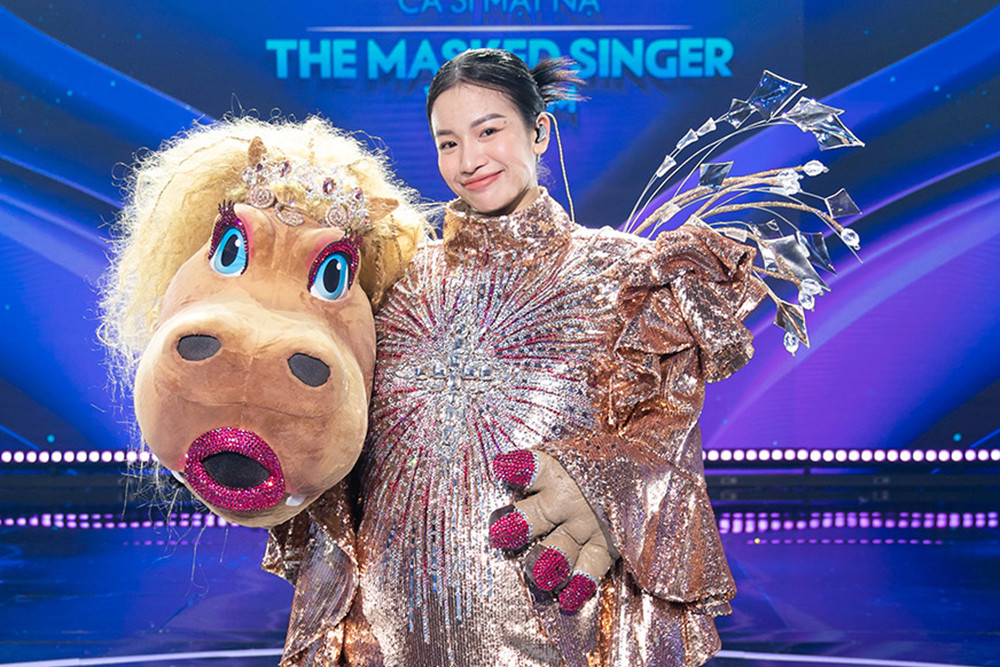 Bị loại ở 'Ca sĩ mặt nạ', Á quân The Voice tiết lộ từng muốn bỏ hát vì ...