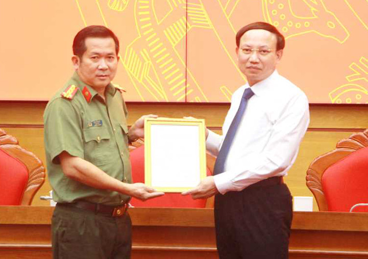 Đại tá Đinh Văn Nơi tham gia Ban Thường vụ Công an tỉnh Quảng Ninh