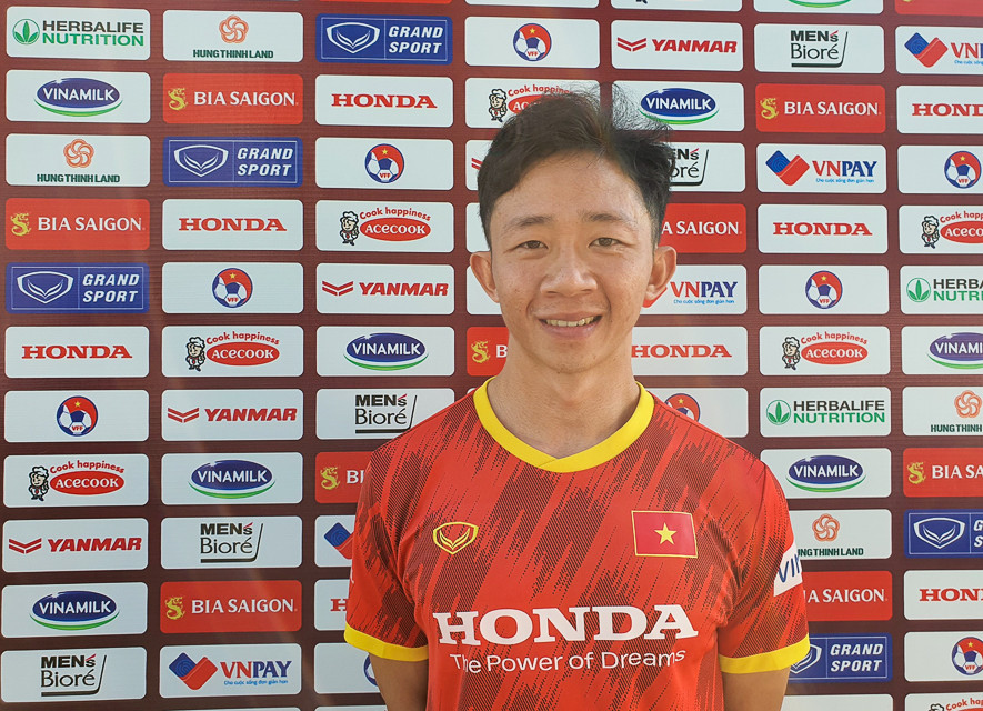 Tiền vệ HAGL mê Marco Reus, chờ cơ hội đấu Borussia Dortmund