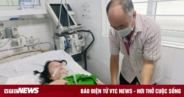 20 phút chạy đua cứu người phụ nữ ngừng tim trên đường đến bệnh viện