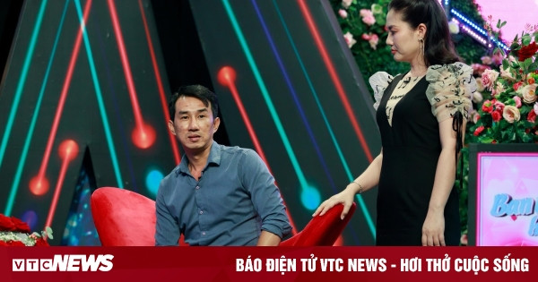 Đến show hẹn hò, chàng trai đưa quan điểm về 'sống thử' khiến bạn gái ái ngại