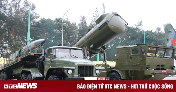4K44 Redut - Tổ hợp tên lửa phòng thủ 'khắc tinh tàu sân bay’ của Việt Nam