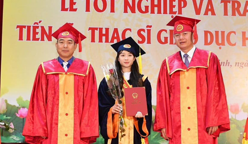 Dương Thúy Vi nhận bằng thạc sỹ