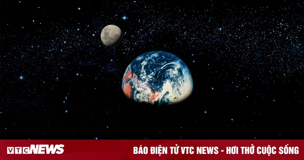 Trái Đất có bao nhiêu Mặt Trăng?