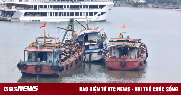 Tàu Vịnh Xanh 58 gặp nạn ở Hạ Long có đủ điều kiện hoạt động?