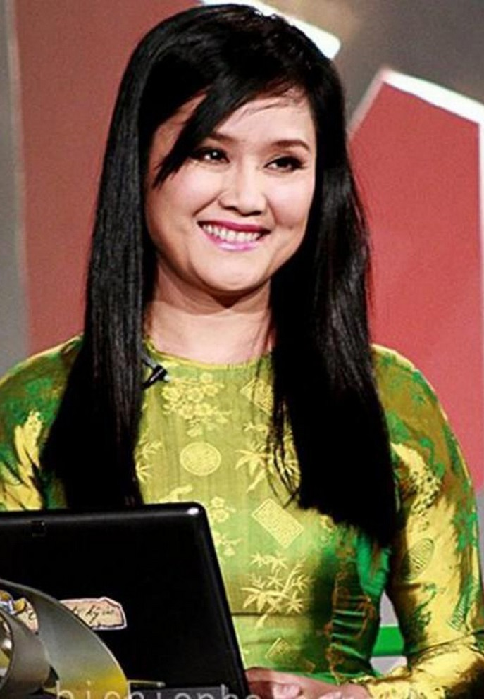 Nhan sắc của nhà báo Thu Uyên từ khi còn là BTV thời sự của VTV