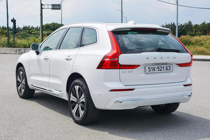Chi tiết Volvo XC60 Recharge Ultimate giá 2,89 tỷ đồng