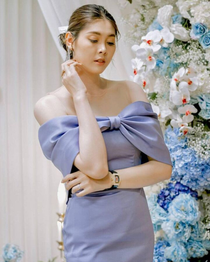 Ngắm nhan sắc bốc lửa của nữ võ sĩ nổi nhất khai mạc SEA Games 32