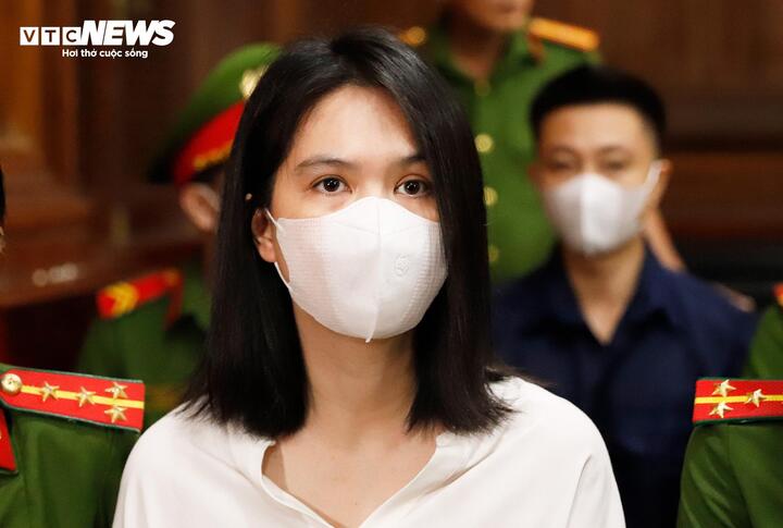 Ngọc Trinh Thừa Nhận Hành Vi Phạm Tội Nhưng Khai Không Cố ý