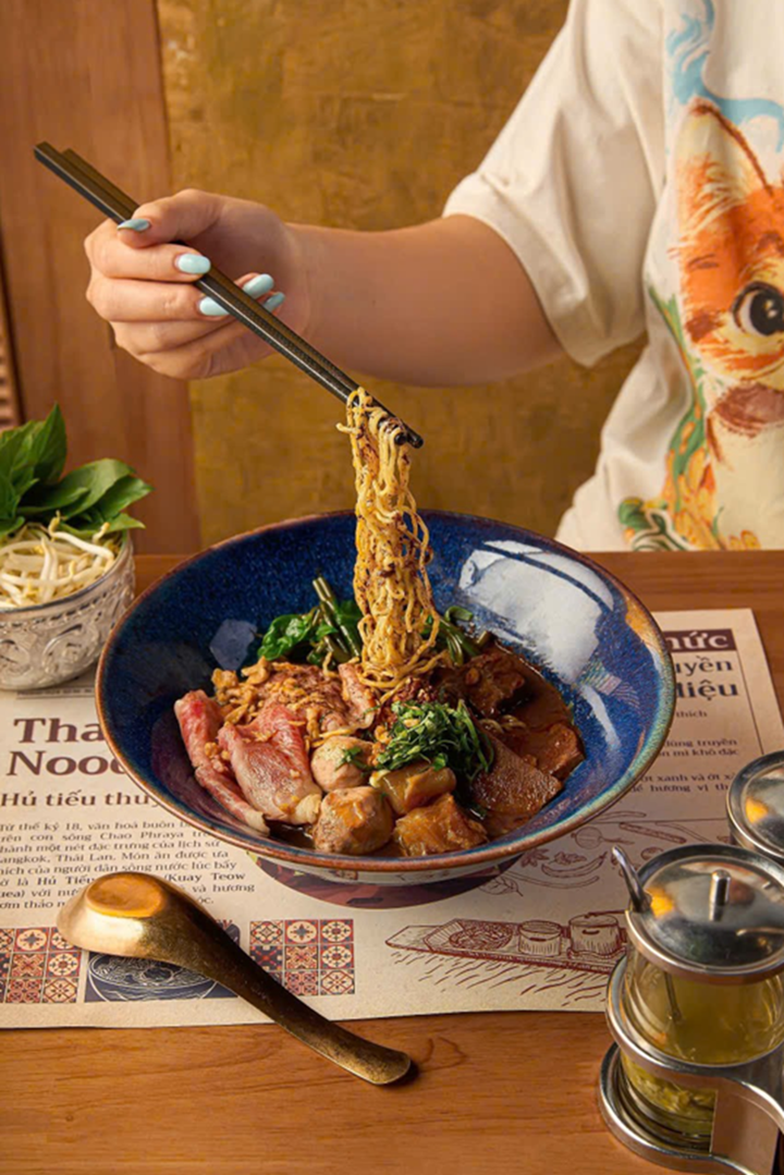 Trải nghiệm mô hình Hủ tiếu thuyền cao cấp kiểu Thái mới ra mắt tại Hà Nội