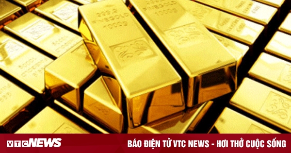 Với 100 triệu đồng, có nên mua vàng để dành?